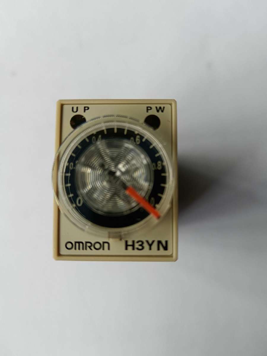 OMRON 定时器 H3YN-21 DC24